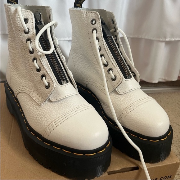 Dr. Martens | Shoes | Nwt White Platform Sinclair Doc Martens | Poshmark